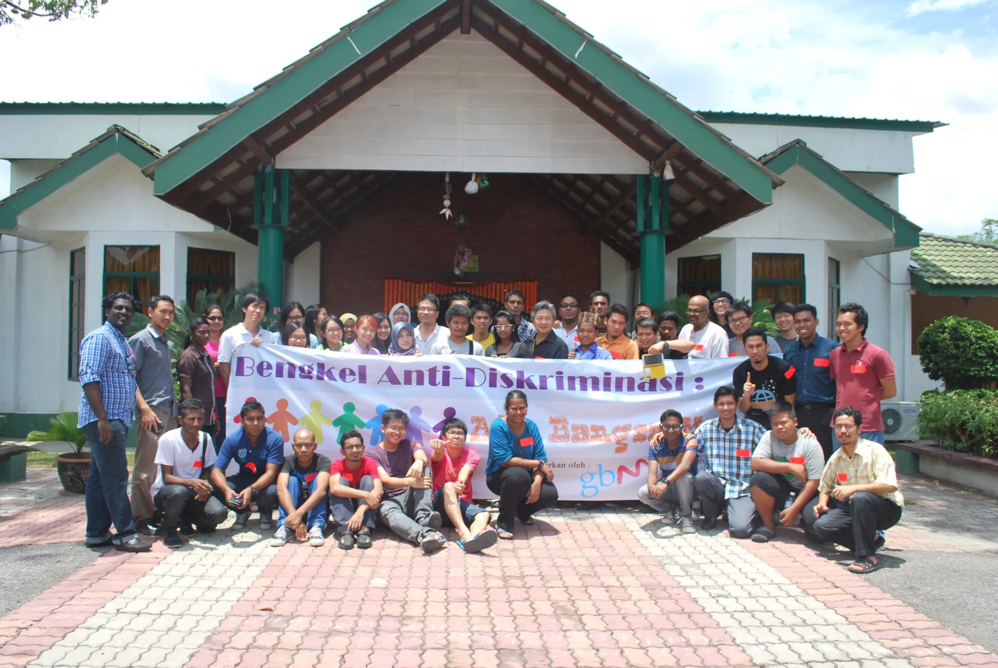 Our Story | Pusat KOMAS